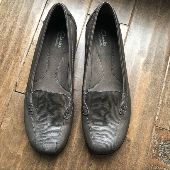 Clarks | Shoes | Clarks Bendables Loafers Graytaupe W | Poshmark